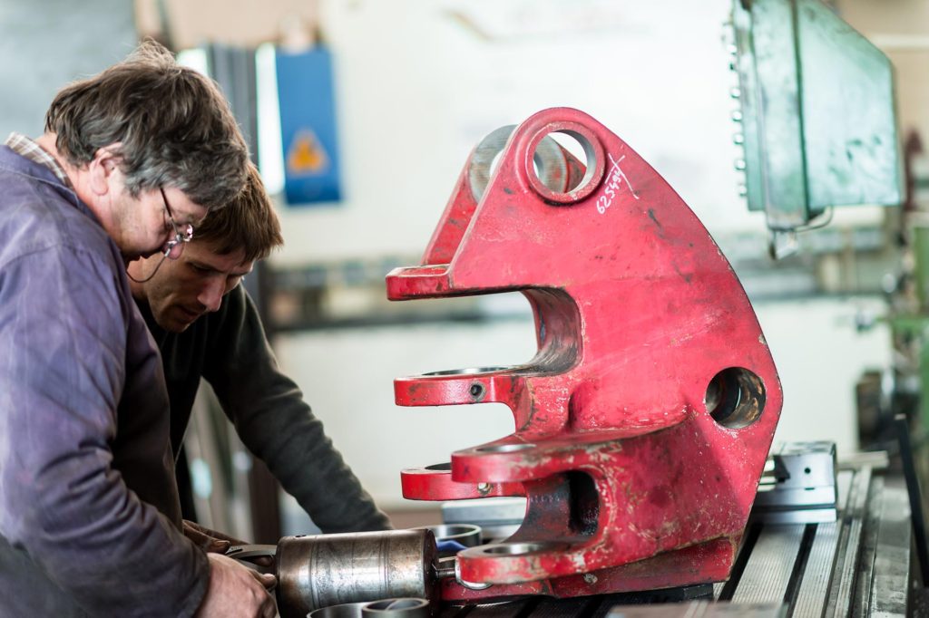 steeltec.bz.it | Metallbearbeitung in Meran